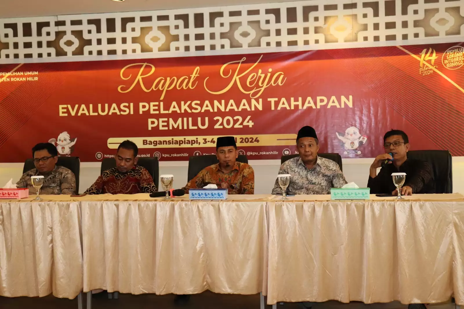 KPU ROHIL BUKA SELEKSI CALON ANGGOTA PPK PERSIAPAN PEMILIHAN PILKADA 2024 - Article - Media ...