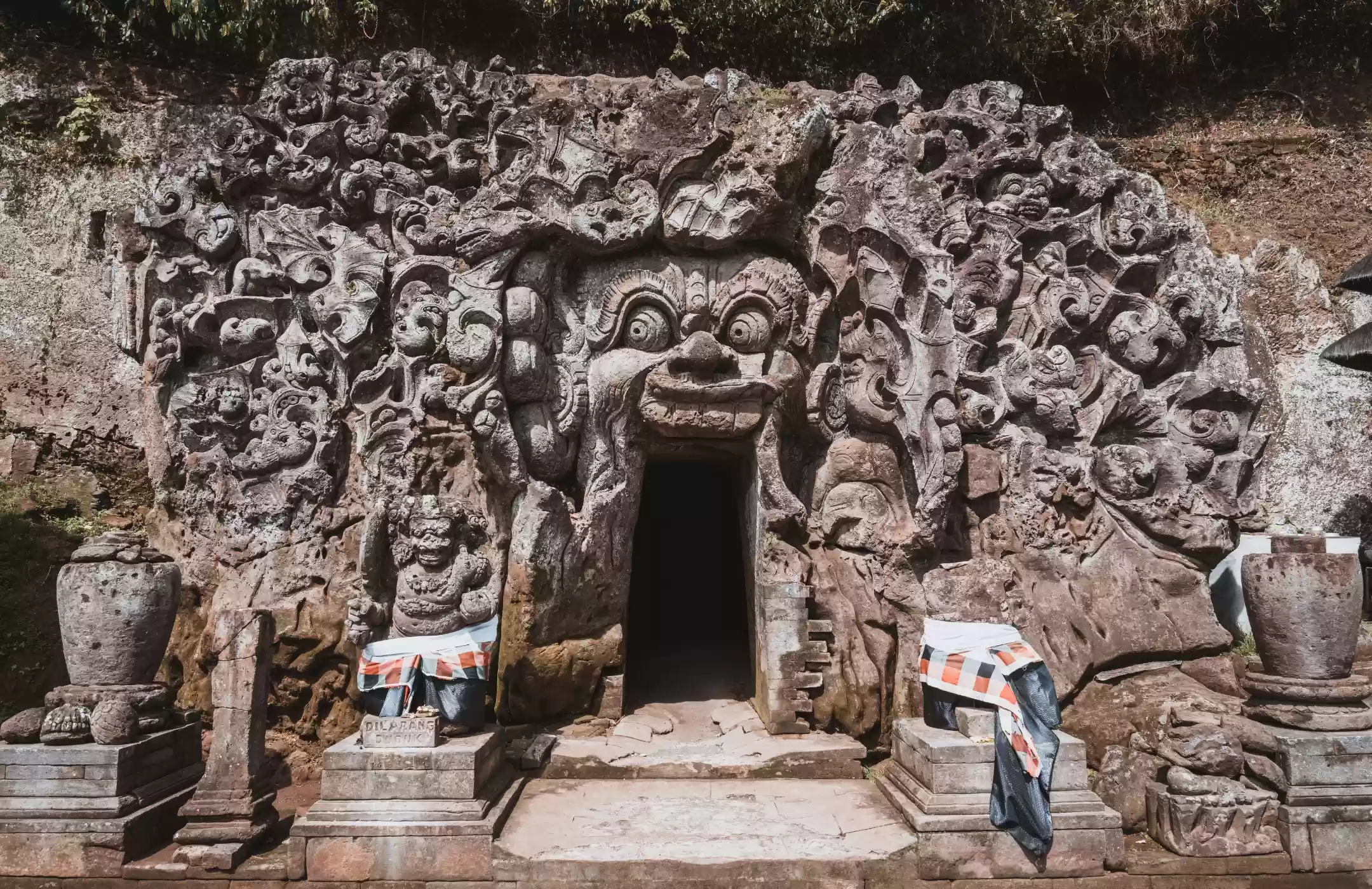 Goa Gajah Temple and Batuan Temple Tour - Satiya Bali Tours